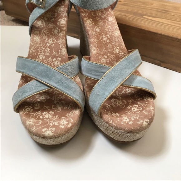 Toms | Shoes | Toms Light Blue Suede Heels | Poshmark